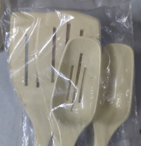 King Kraft | Kitchen | Vintage King Craft Almond Utensil Set4 New ...